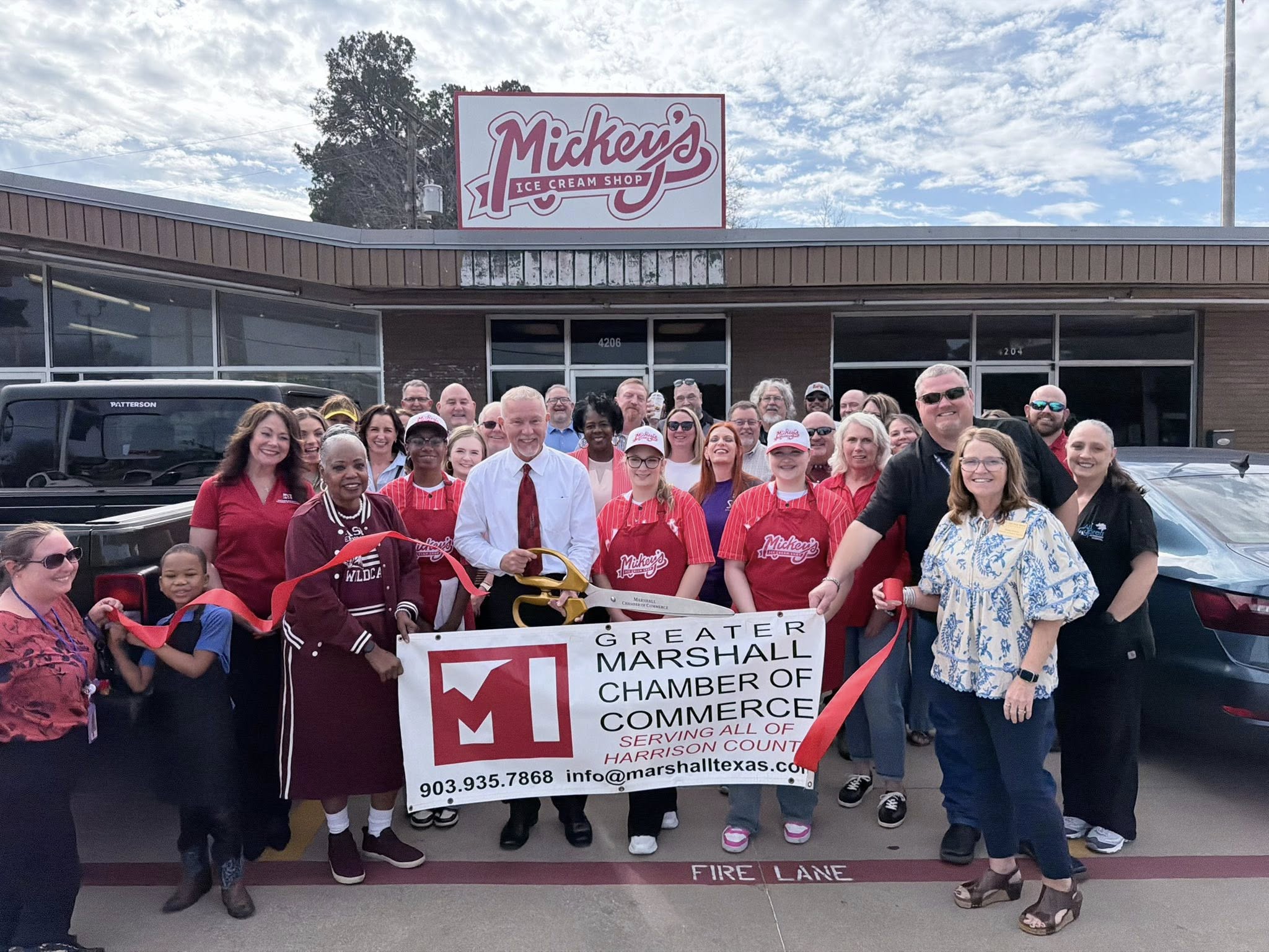 Mickey’s Ice Cream Shop ready to serve up sweet frozen treats in ...