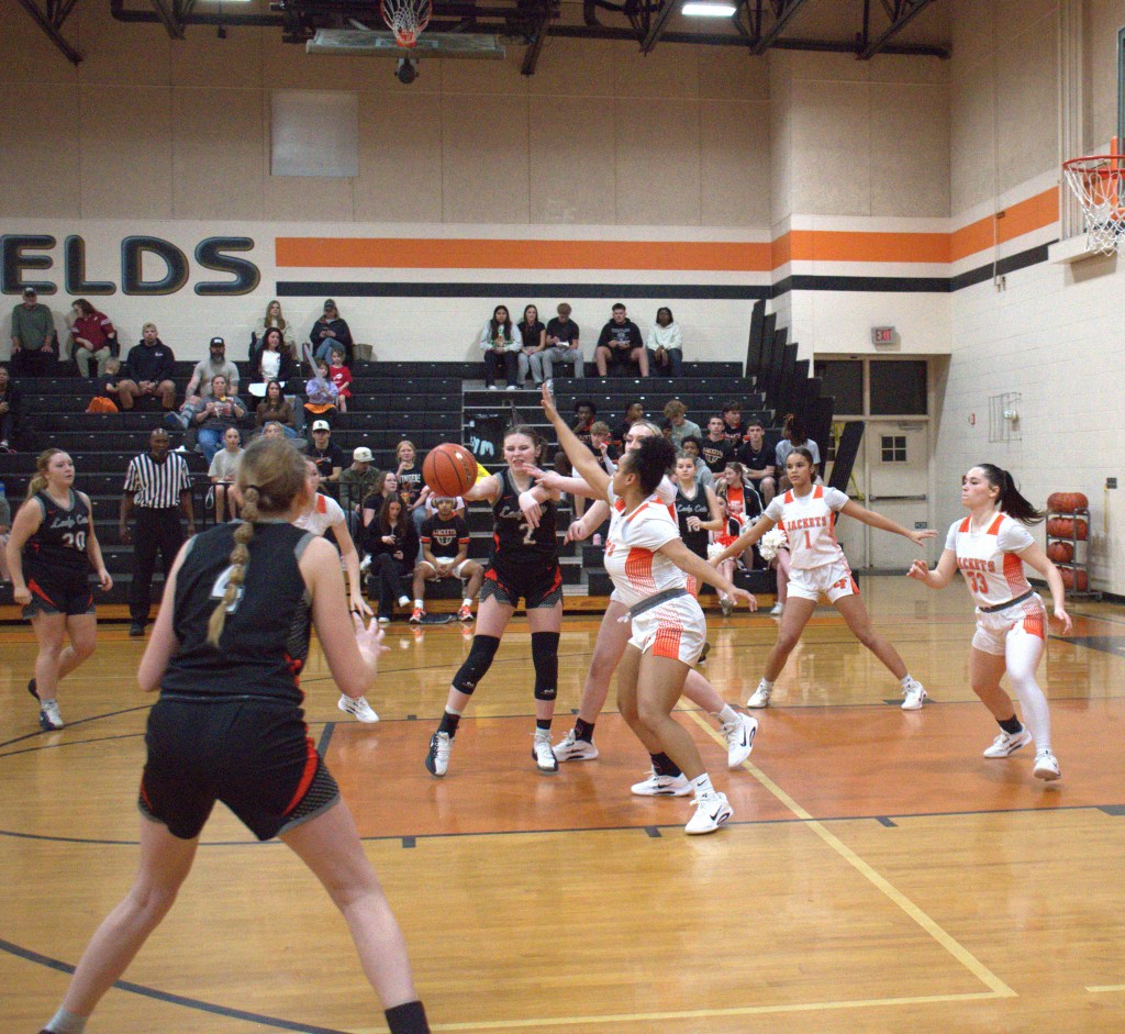 Elysian Fields girls basketball takes defining district win over Gary ...